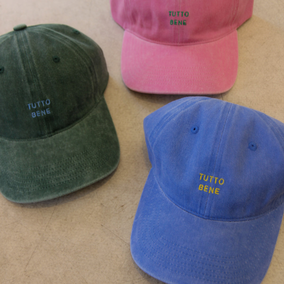 Bazaar Noir Cap "TUTTO BENE"